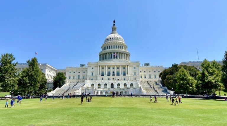 27 Pros and Cons of Living in Washington DC - Around The World With Me